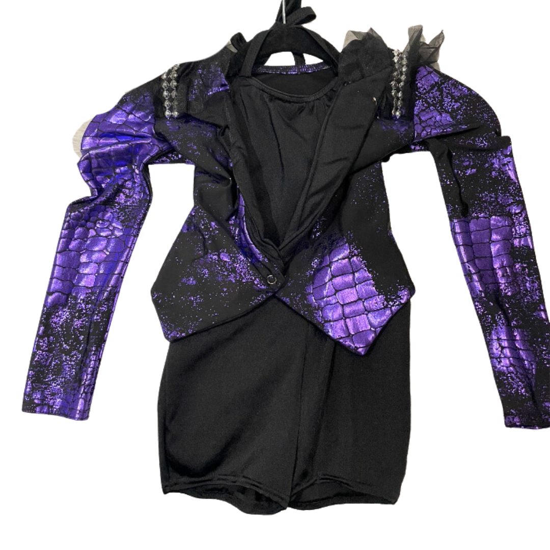 ROTTEN TO THE CORE (3) – Reimagine Costume Resale